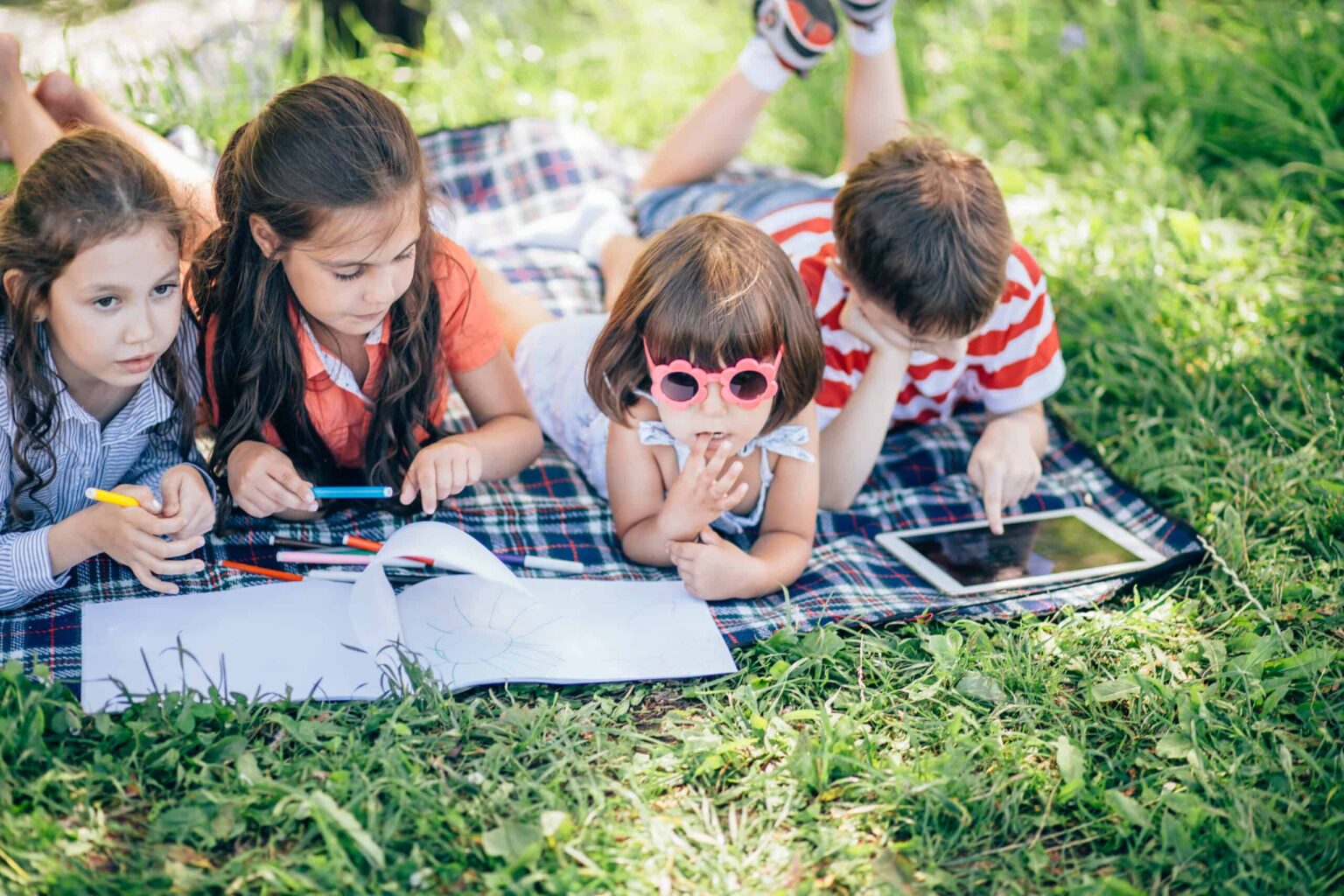 The Best Ways to Get Your Kid Interested in Reading | Read Smart Learning